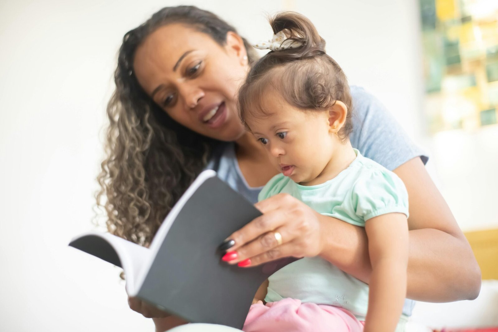 Expert Advice & Support for Single Parents | Parenting & Co-Parenting Tips